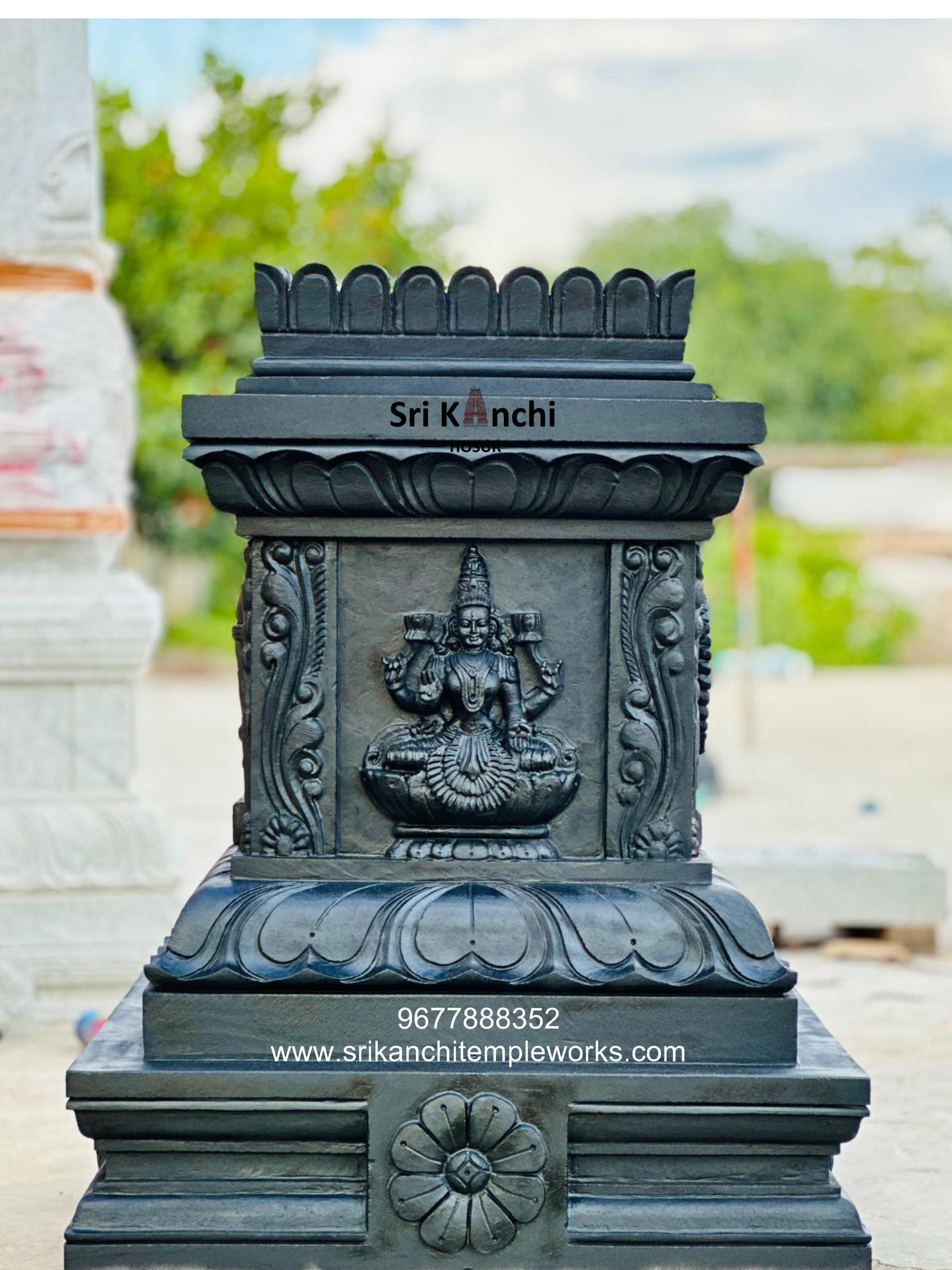 Sri Lakshmi Tulsi Maadam (Black Stone ) – SRIKANCHI